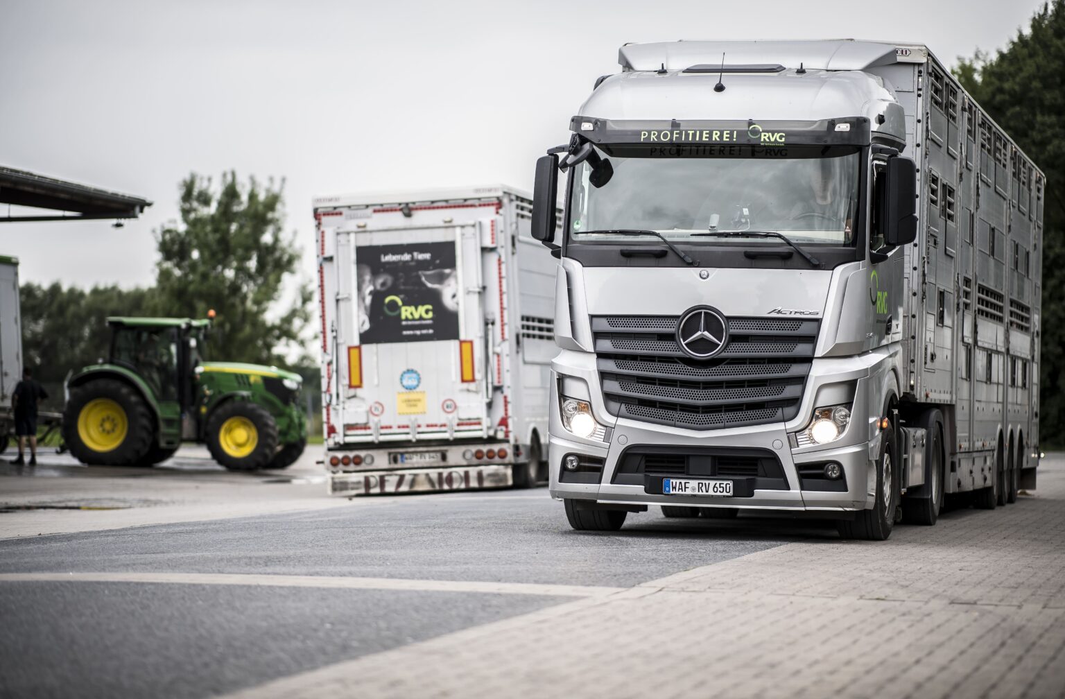 Startseite - RVZ - Raiffeisen Viehzentrale GmbH aus Enniger-Ennigerloh